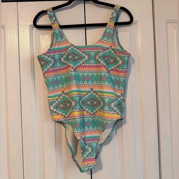 chubbies | Swim | Chubbies Oasis One Piece Swimsuit Scoop Back Pastel ...